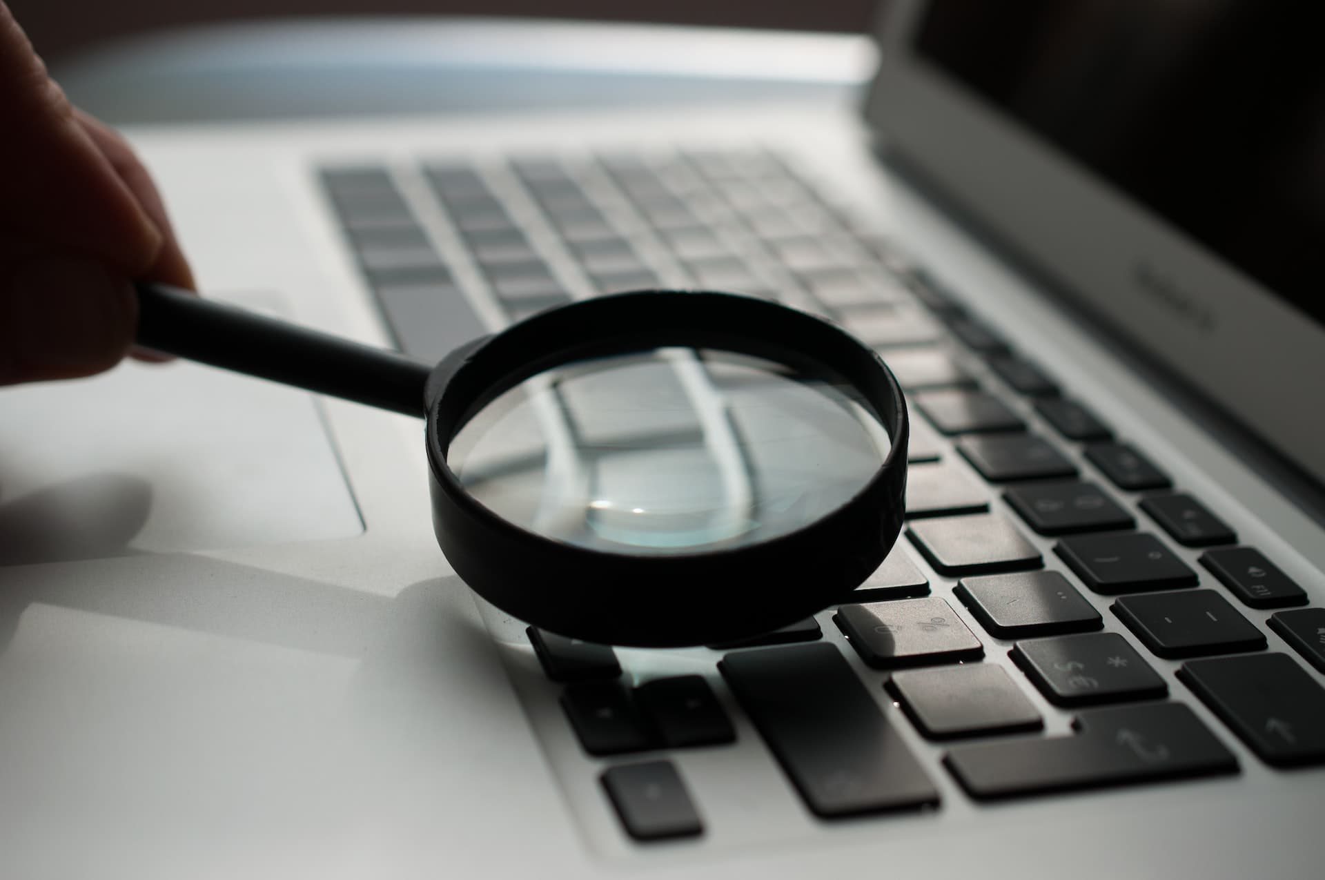 How To Find An Object In An Array Of Objects In Javascript 0869
