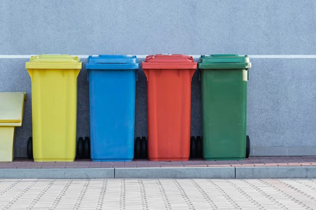 How To Delete An Item From The State Array In React