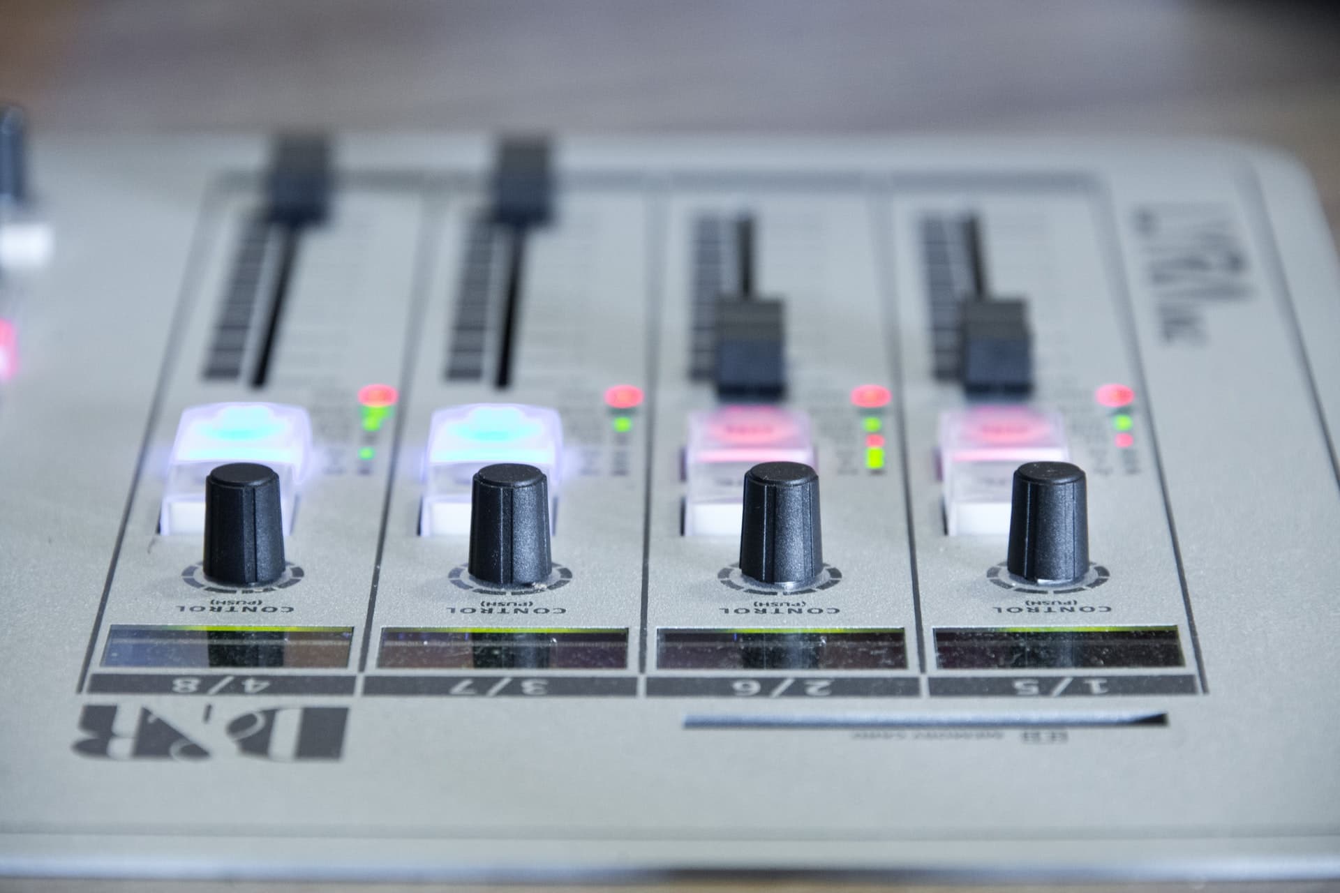 How To Work With Radio Buttons In React
